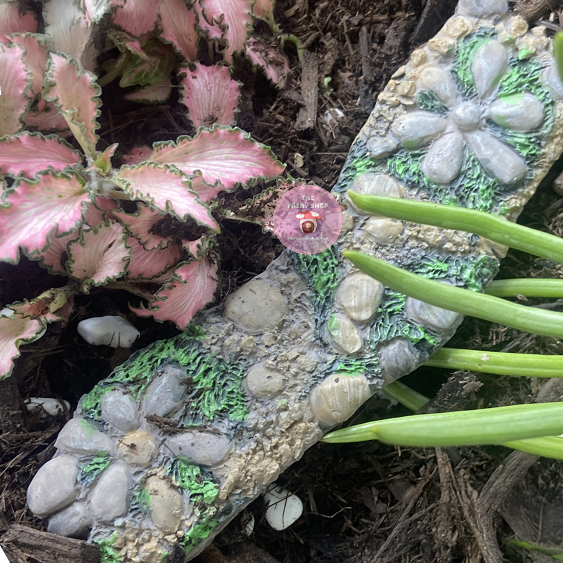 Fairy Garden Path With Stones and Grass – The Fairy Shop